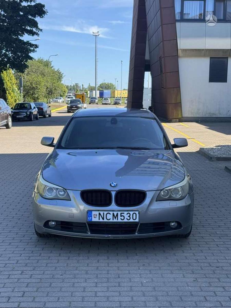 Grey BMW 530 2004 in Klaipeda, with an engine capacity of 2.99 L and mileage of 379 thousand km for 2650 €, photo 4 on AUTOMOTO.COM.LV