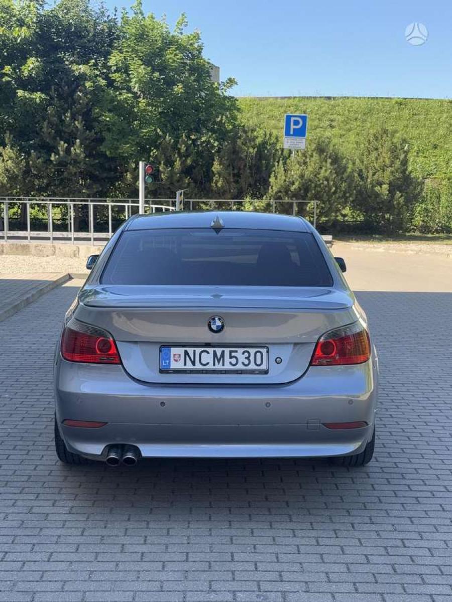 Grey BMW 530 2004 in Klaipeda, with an engine capacity of 2.99 L and mileage of 379 thousand km for 2650 €, photo 8 on AUTOMOTO.COM.LV