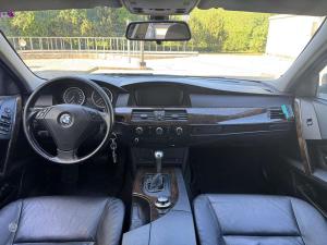 Grey BMW 530 2004 in Klaipeda, with an engine capacity of 2.99 L and mileage of 379 thousand km for 2650 €, photo 10 on AUTOMOTO.COM.LV