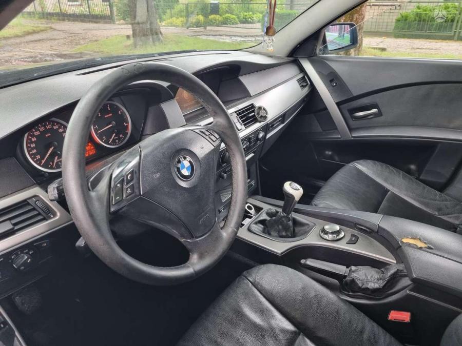 Pelēks BMW 530 2004 Alīta, ar dzinēja tilpumu 0.00 L un nobraukumu 645 tūkst. km par 1450 €, foto 9 vietnē AUTOMOTO.COM.LV