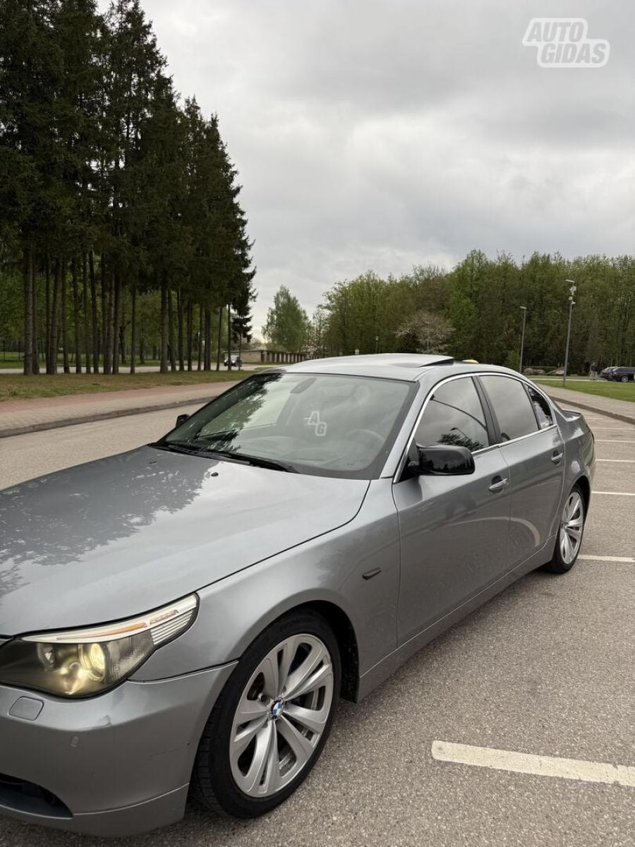 Grey BMW 530 2004 in Salcininkai, with an engine capacity of 3.00 L and mileage of 450 thousand km for 3200 €, photo 7 on AUTOMOTO.COM.LV