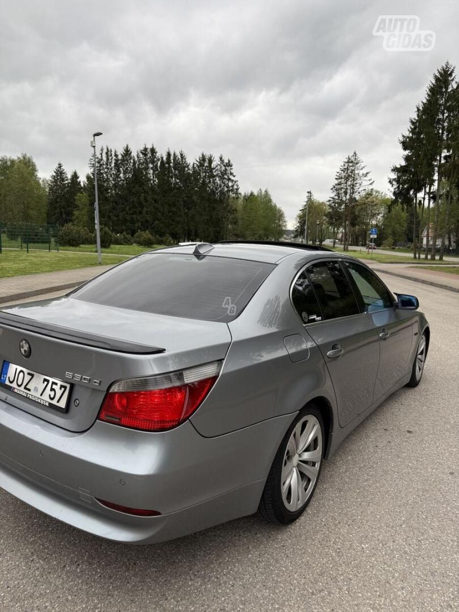 Grey BMW 530 2004 in Salcininkai, with an engine capacity of 3.00 L and mileage of 450 thousand km for 3200 €, photo 8 on AUTOMOTO.COM.LV