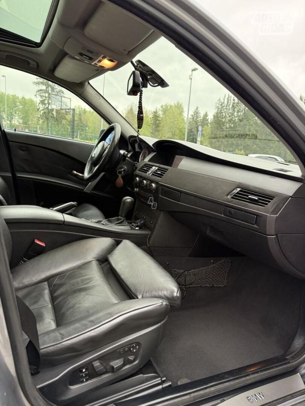 Pelēks BMW 530 2004 Šalčininkai, ar dzinēja tilpumu 3.00 L un nobraukumu 450 tūkst. km par 3200 €, foto 8 vietnē AUTOMOTO.COM.LV