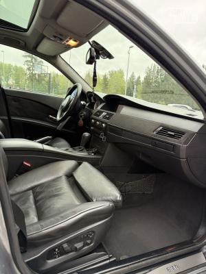 Grey BMW 530 2004 in Salcininkai, with an engine capacity of 3.00 L and mileage of 450 thousand km for 3200 €, photo 9 on AUTOMOTO.COM.LV