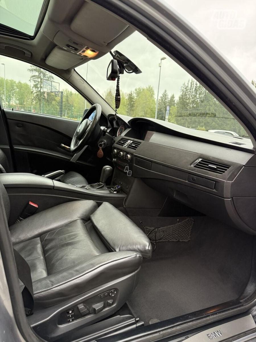 Grey BMW 530 2004 in Salcininkai, with an engine capacity of 3.00 L and mileage of 450 thousand km for 3200 €, photo 9 on AUTOMOTO.COM.LV