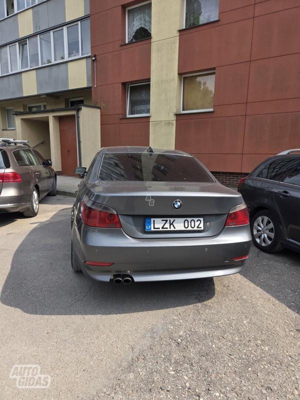Серый БМВ 530 2004 в Клайпеда, объемом двигателя 3.00 л и пробегом 380 тыс. км за 2900 €, фото 1 на AUTOMOTO.COM.LV