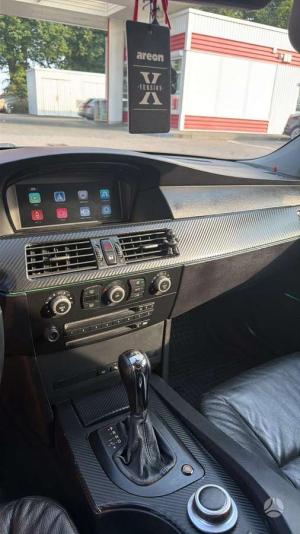 Grey BMW 530 2004 in Kaisiadorys, with an engine capacity of 2.99 L and mileage of 292 thousand km for 3650 €, photo 25 on AUTOMOTO.COM.LV