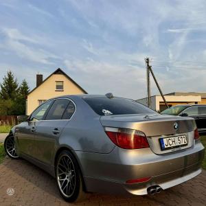 Grey BMW 530 2004 in Kaisiadorys, with an engine capacity of 2.99 L and mileage of 292 thousand km for 3650 €, photo 35 on AUTOMOTO.COM.LV
