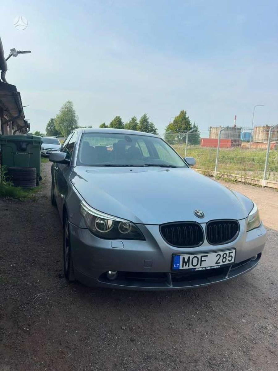 Серый БМВ 530 2004 в Клайпеда, объемом двигателя 2.99 л и пробегом 550 тыс. км за 2650 €, фото 1 на AUTOMOTO.COM.LV