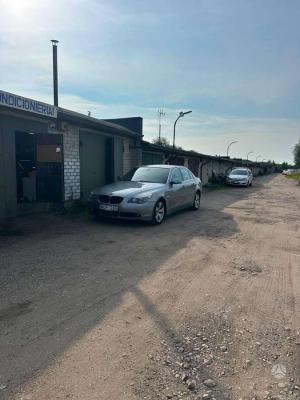 Серый БМВ 530 2004 в Клайпеда, объемом двигателя 2.99 л и пробегом 550 тыс. км за 2650 €, фото 7 на AUTOMOTO.COM.LV