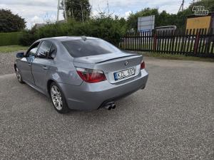Pelēks BMW 530 2004 Viļņa, ar dzinēja tilpumu 3.00 L un nobraukumu 332 tūkst. km par 3750 €, foto 5 vietnē AUTOMOTO.COM.LV