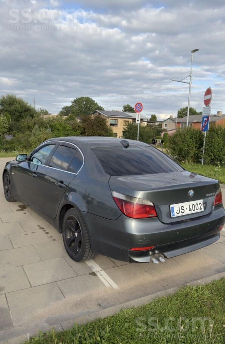 Pelēks BMW 530 2004 Ogre, ar dzinēja tilpumu 3.00 L un nobraukumu 443 tūkst. km par 3500 €, foto 3 vietnē AUTOMOTO.COM.LV