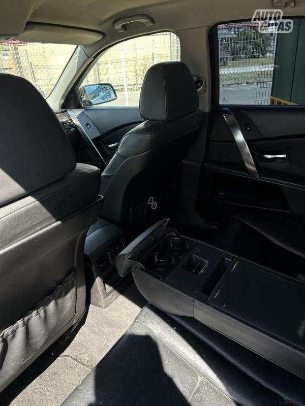 Grey BMW 530 2004 in Kaunas, with an engine capacity of 3.00 L and mileage of 386 thousand km for 4000 €, photo 10 on AUTOMOTO.COM.LV