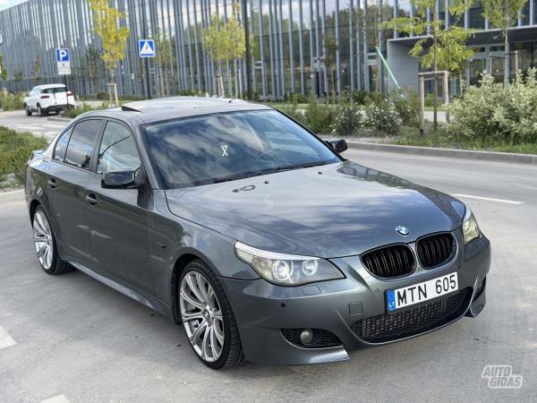 Pelēks BMW 530 2004 Viļņa, ar dzinēja tilpumu 3.00 L un nobraukumu 371 tūkst. km par 4650 €, foto 5 vietnē AUTOMOTO.COM.LV
