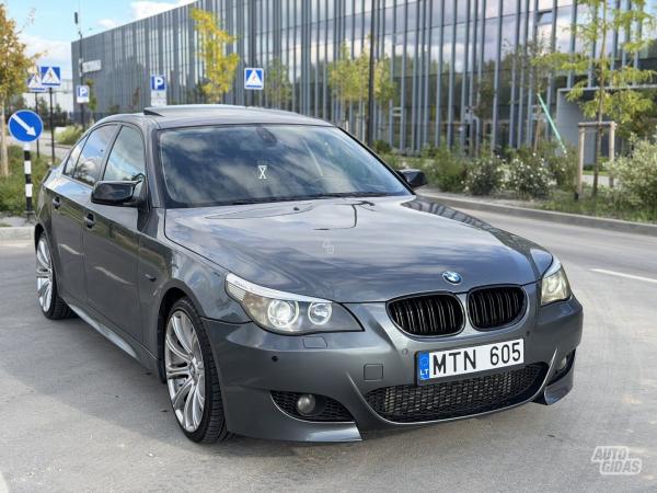 Pelēks BMW 530 2004 Viļņa, ar dzinēja tilpumu 3.00 L un nobraukumu 371 tūkst. km par 4650 €, foto 6 vietnē AUTOMOTO.COM.LV