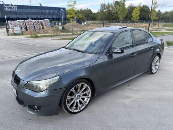 Pelēks BMW 530 2004 Viļņa, ar dzinēja tilpumu 3.00 L un nobraukumu 371 tūkst. km par 4650 €, foto 7 vietnē AUTOMOTO.COM.LV
