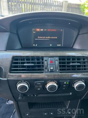 Grey BMW 530 2004 in Jelgava, with an engine capacity of 3.00 L and mileage of 466 thousand km for 3200 €, photo 11 on AUTOMOTO.COM.LV