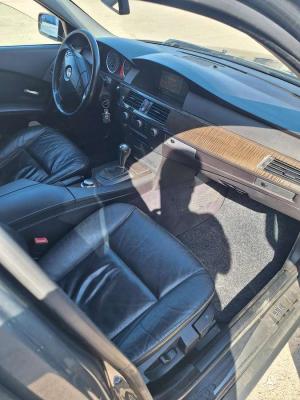Grey BMW 530 2004 in Klaipeda, with an engine capacity of 2.99 L and mileage of 280 thousand km for 3500 €, photo 14 on AUTOMOTO.COM.LV