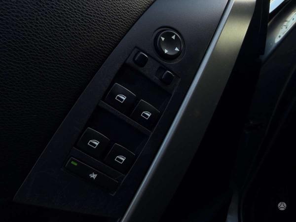 Pelēks BMW 530 2004 Kauņa, ar dzinēja tilpumu 2.99 L un nobraukumu 330 tūkst. km par 3650 €, foto 8 vietnē AUTOMOTO.COM.LV