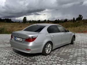 Серый БМВ 530 2004 в Клайпеда, объемом двигателя 3.00 л и пробегом 470 тыс. км за 3100 €, фото 9 на AUTOMOTO.COM.LV