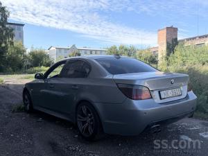 Pelēks BMW 530 2004 Rīga, ar dzinēja tilpumu 3.00 L un nobraukumu 446 tūkst. km par 3500 €, foto 3 vietnē AUTOMOTO.COM.LV
