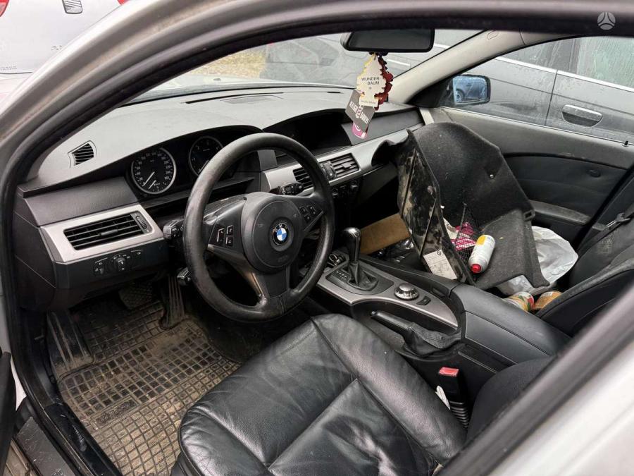Grey BMW 530 2004 in Vilnius, with an engine capacity of 2.99 L and mileage of 313 thousand km for 1500 €, photo 6 on AUTOMOTO.COM.LV