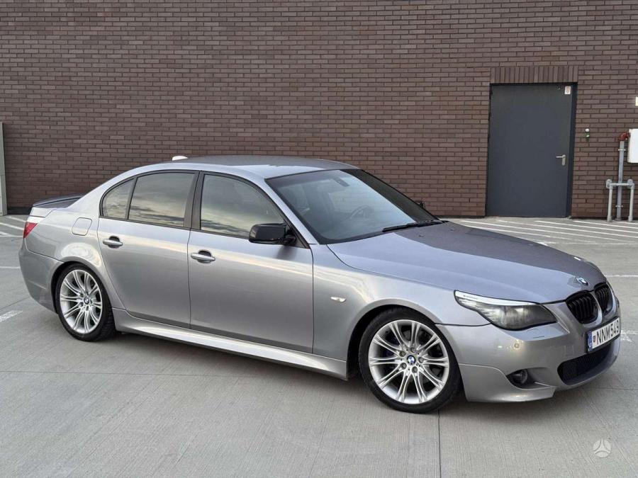 Pelēks BMW 530 2004 Viļņa, ar dzinēja tilpumu 2.99 L un nobraukumu 433 tūkst. km par 4300 €, foto 4 vietnē AUTOMOTO.COM.LV
