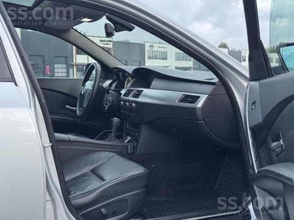 Grey BMW 530 2004 in Riga, with an engine capacity of 3.00 L and mileage of 415 thousand km for 3650 €, photo 10 on AUTOMOTO.COM.LV