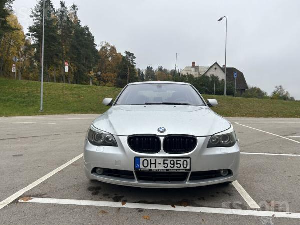 Серый БМВ 530 2004 в Алуксне, объемом двигателя 3.00 л и пробегом 0 тыс. км за 2400 €, фото 3 на AUTOMOTO.COM.LV