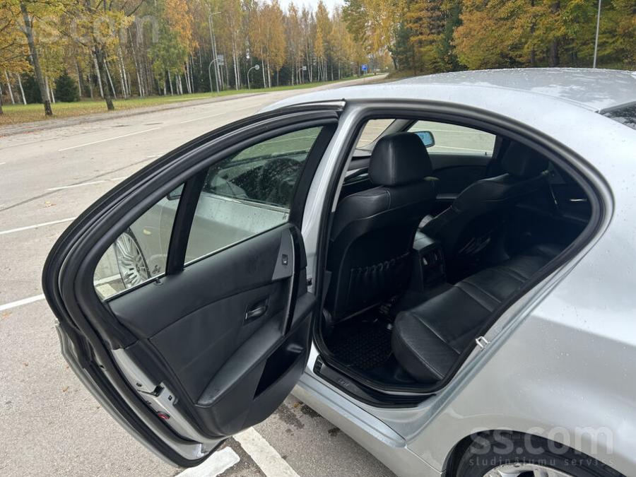 Серый БМВ 530 2004 в Алуксне, объемом двигателя 3.00 л и пробегом 0 тыс. км за 2400 €, фото 25 на AUTOMOTO.COM.LV