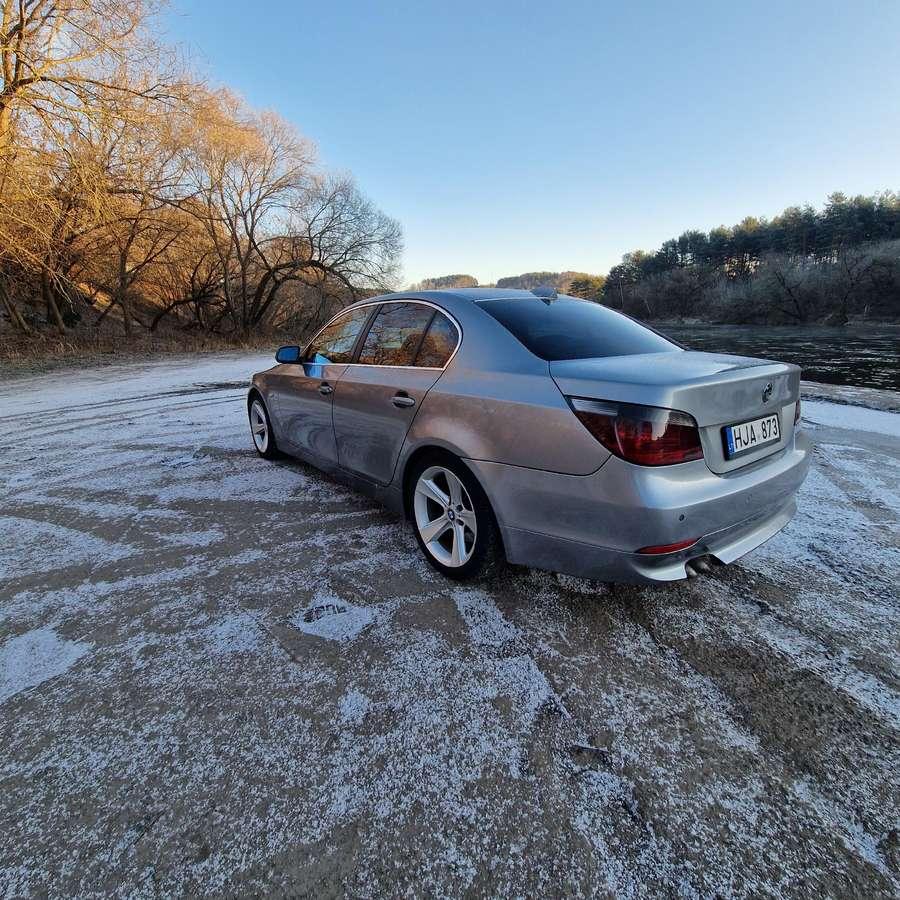 Grey BMW 530 2005 in Vilnius, with an engine capacity of 3.00 L and mileage of 550 thousand km for 2850 €, photo 6 on AUTOMOTO.COM.LV