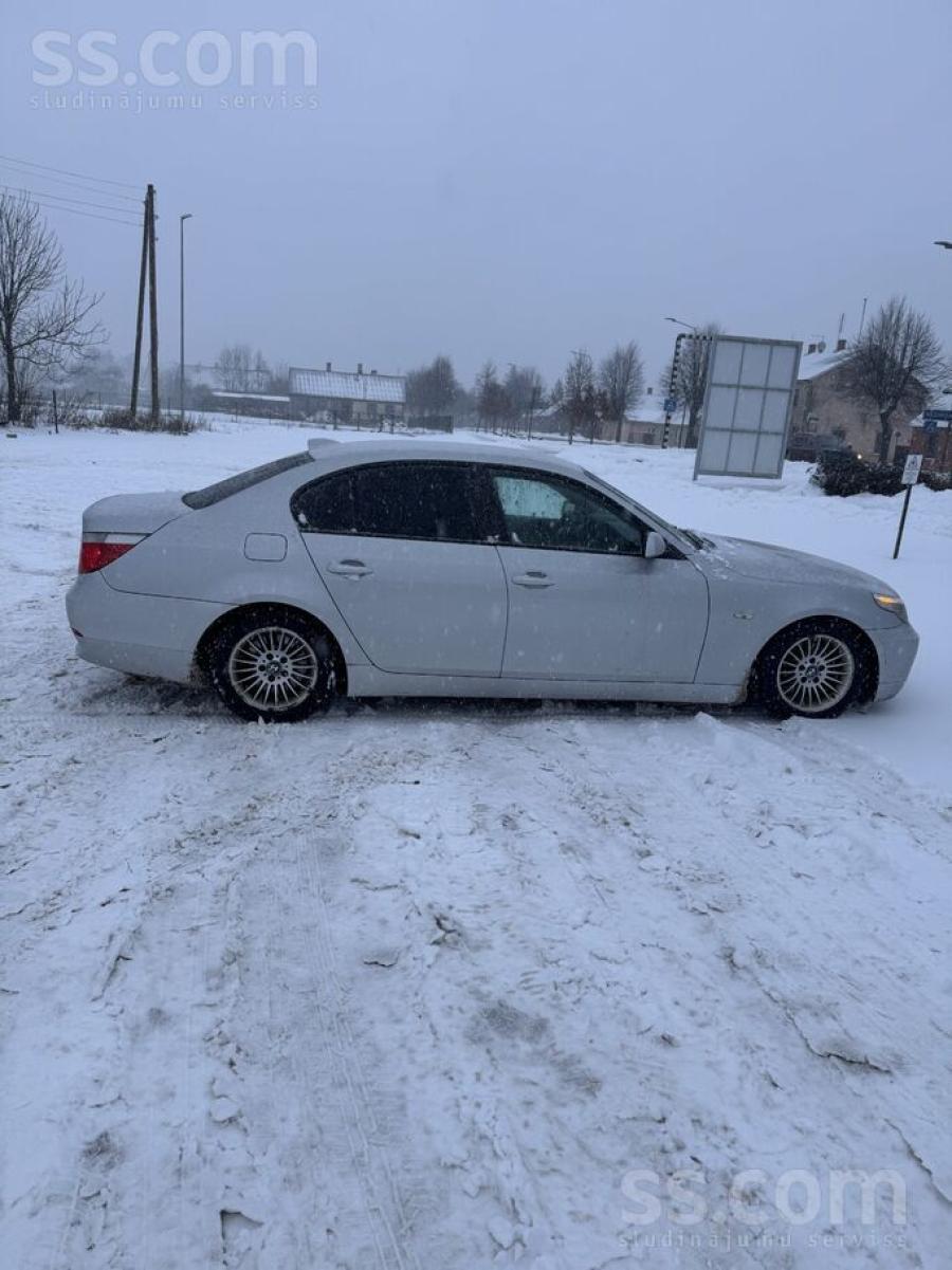 Grey BMW 530 2005 in Preili, with an engine capacity of 3.00 L and mileage of 295 thousand km for 5750 €, photo 2 on AUTOMOTO.COM.LV