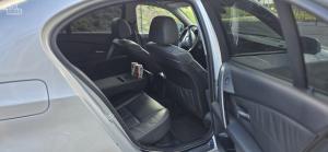 Grey BMW 530 2005 in Vilnius, with an engine capacity of 3.00 L and mileage of 323 thousand km for 2800 €, photo 13 on AUTOMOTO.COM.LV