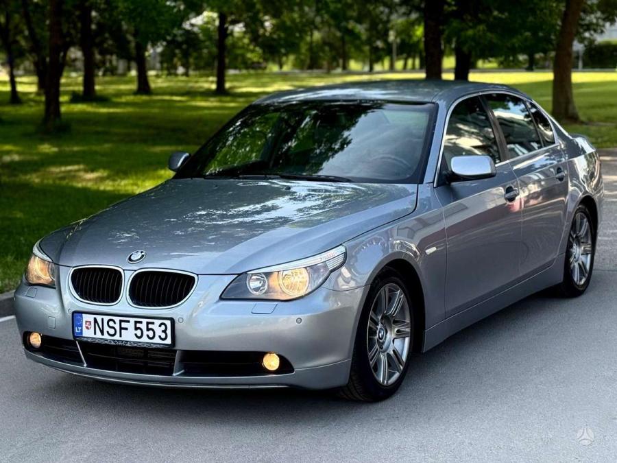 Pelēks BMW 530 2005 Kauņa, ar dzinēja tilpumu 2.99 L un nobraukumu 355 tūkst. km par 3500 €, foto 1 vietnē AUTOMOTO.COM.LV