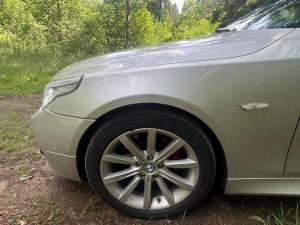 Серый БМВ 530 2005 в Вильнюс, объемом двигателя 2.99 л и пробегом 500 тыс. км за 3500 €, фото 6 на AUTOMOTO.COM.LV