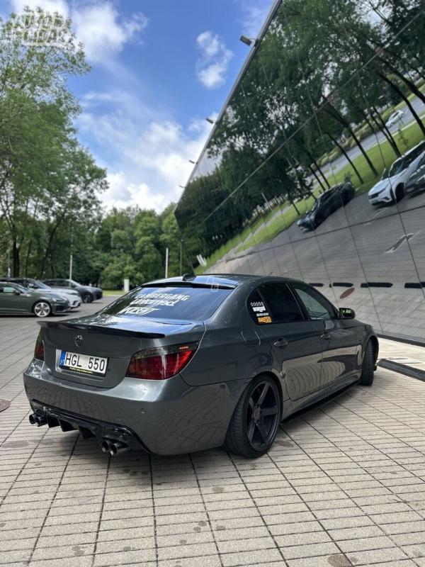 Pelēks BMW 530 2005 Kauņa, ar dzinēja tilpumu 3.00 L un nobraukumu 430 tūkst. km par 4450 €, foto 10 vietnē AUTOMOTO.COM.LV