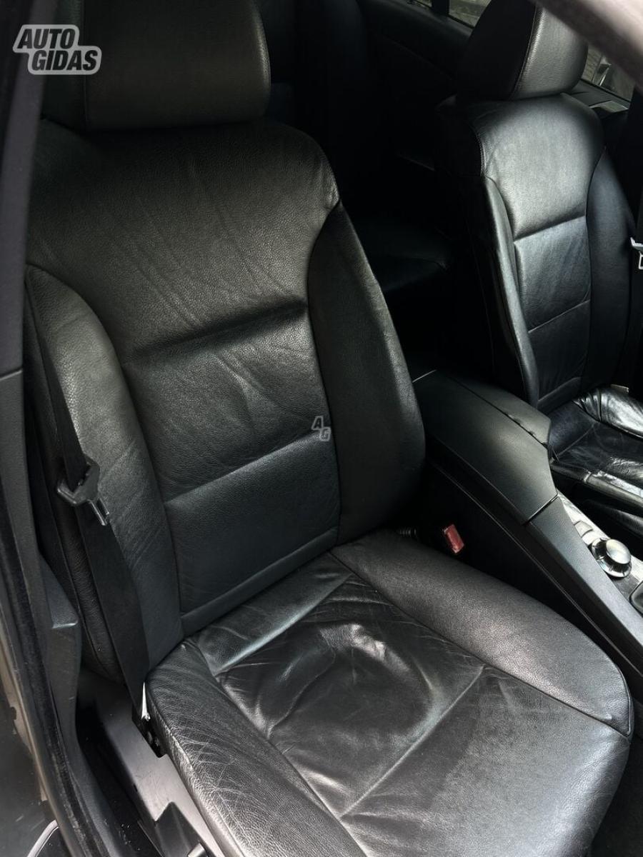 Pelēks BMW 530 2005 Kauņa, ar dzinēja tilpumu 3.00 L un nobraukumu 430 tūkst. km par 4450 €, foto 19 vietnē AUTOMOTO.COM.LV