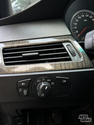 Pelēks BMW 530 2005 Kauņa, ar dzinēja tilpumu 3.00 L un nobraukumu 430 tūkst. km par 4450 €, foto 22 vietnē AUTOMOTO.COM.LV