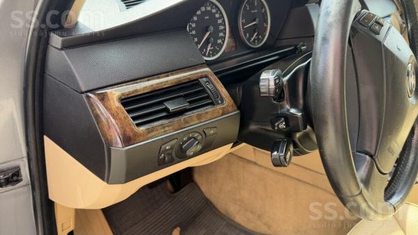 Grey BMW 530 2005 in Riga, with an engine capacity of 3.00 L and mileage of 377 thousand km for 4000 €, photo 10 on AUTOMOTO.COM.LV