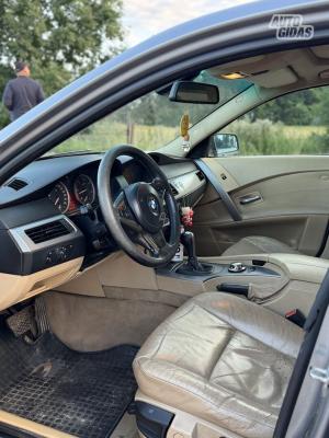 Pelēks BMW 530 2005 Kauņa, ar dzinēja tilpumu 3.00 L un nobraukumu 280 tūkst. km par 2300 €, foto 14 vietnē AUTOMOTO.COM.LV
