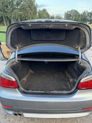 Pelēks BMW 530 2005 Kauņa, ar dzinēja tilpumu 3.00 L un nobraukumu 280 tūkst. km par 2300 €, foto 18 vietnē AUTOMOTO.COM.LV