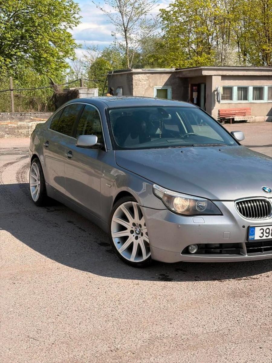 Grey BMW 530 2005 in Tallinn, with an engine capacity of 3.00 L and mileage of 420 thousand km for 6500 €, photo 12 on AUTOMOTO.COM.LV