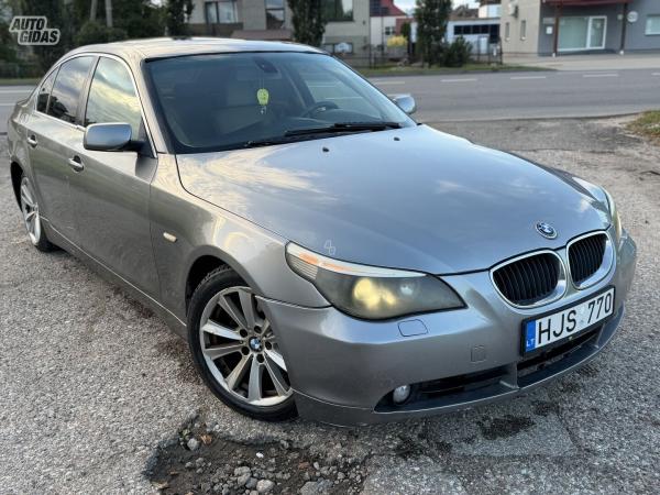 Pelēks BMW 530 2005 Kauņa, ar dzinēja tilpumu 3.00 L un nobraukumu 280 tūkst. km par 2090 €, foto 1 vietnē AUTOMOTO.COM.LV