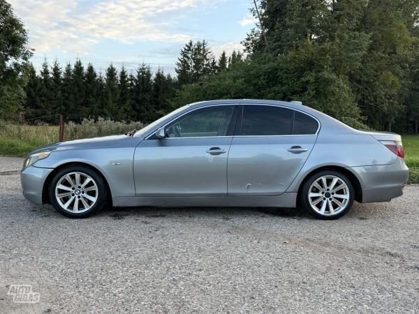 Pelēks BMW 530 2005 Kauņa, ar dzinēja tilpumu 3.00 L un nobraukumu 280 tūkst. km par 2090 €, foto 7 vietnē AUTOMOTO.COM.LV