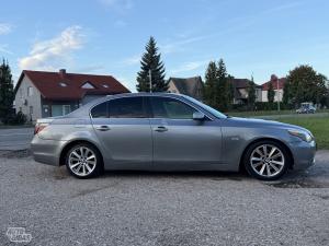 Pelēks BMW 530 2005 Kauņa, ar dzinēja tilpumu 3.00 L un nobraukumu 280 tūkst. km par 2090 €, foto 10 vietnē AUTOMOTO.COM.LV