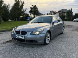 Pelēks BMW 530 2005 Kauņa, ar dzinēja tilpumu 3.00 L un nobraukumu 280 tūkst. km par 2090 €, foto 12 vietnē AUTOMOTO.COM.LV