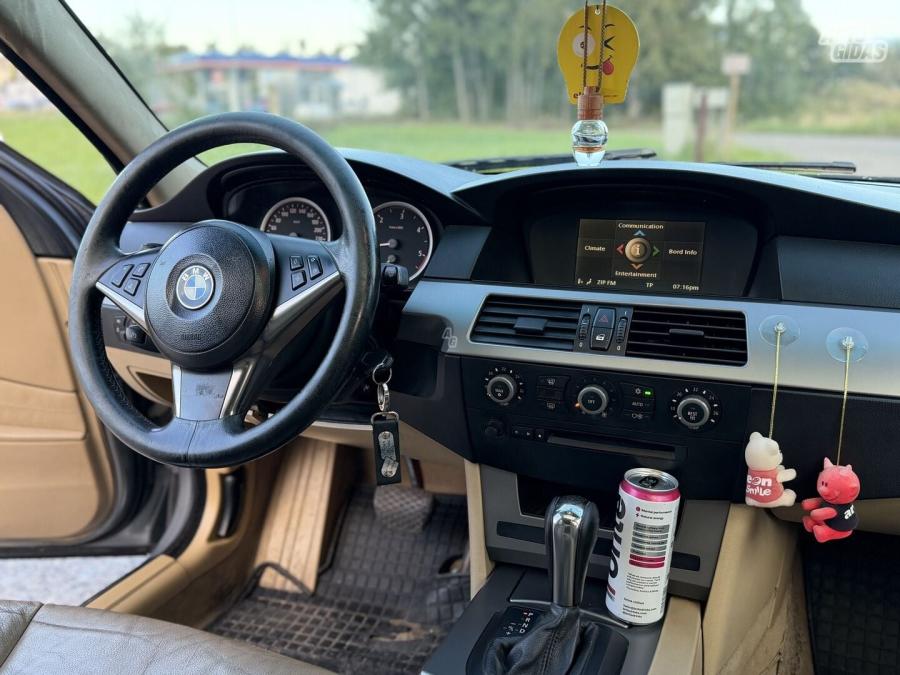 Pelēks BMW 530 2005 Kauņa, ar dzinēja tilpumu 3.00 L un nobraukumu 280 tūkst. km par 2090 €, foto 18 vietnē AUTOMOTO.COM.LV