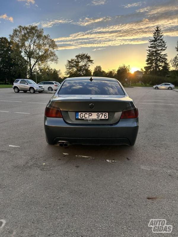 Pelēks BMW 530 2005 Raseiniai, ar dzinēja tilpumu 3.00 L un nobraukumu 367 tūkst. km par 3300 €, foto 4 vietnē AUTOMOTO.COM.LV
