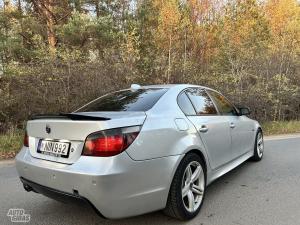 Pelēks BMW 530 2005 Viļņa, ar dzinēja tilpumu 3.00 L un nobraukumu 395 tūkst. km par 3000 €, foto 5 vietnē AUTOMOTO.COM.LV