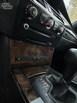 Pelēks BMW 530 2005 Viļņa, ar dzinēja tilpumu 3.00 L un nobraukumu 395 tūkst. km par 3000 €, foto 15 vietnē AUTOMOTO.COM.LV